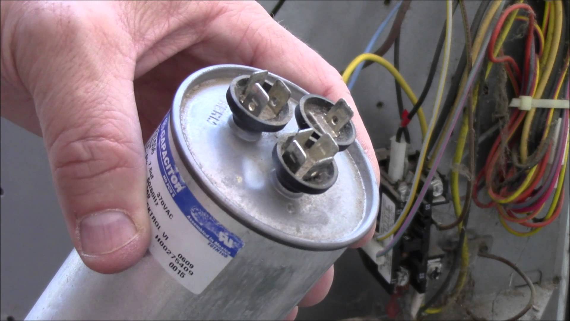 Aircon Capacitor Problem & Replacement Cost Guide